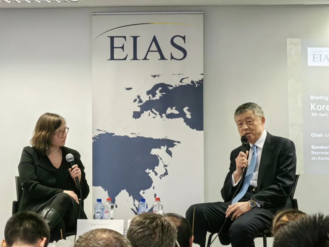 Liu Xiaoming, a special expert of the China Forum, delivered a keynote ...