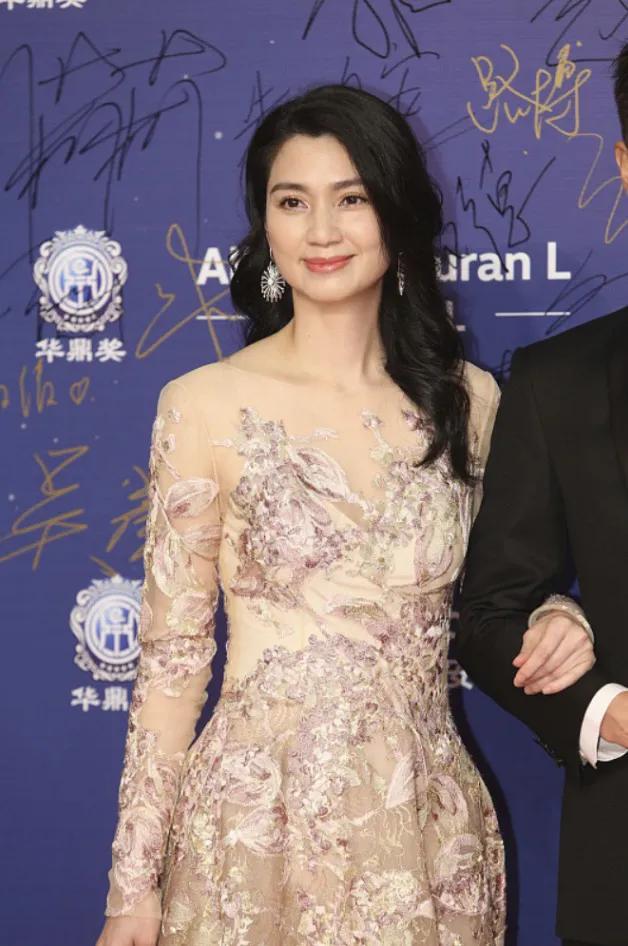 Hong Xin: enough to be worthy of ex-husband Zhang Danfeng - iNEWS