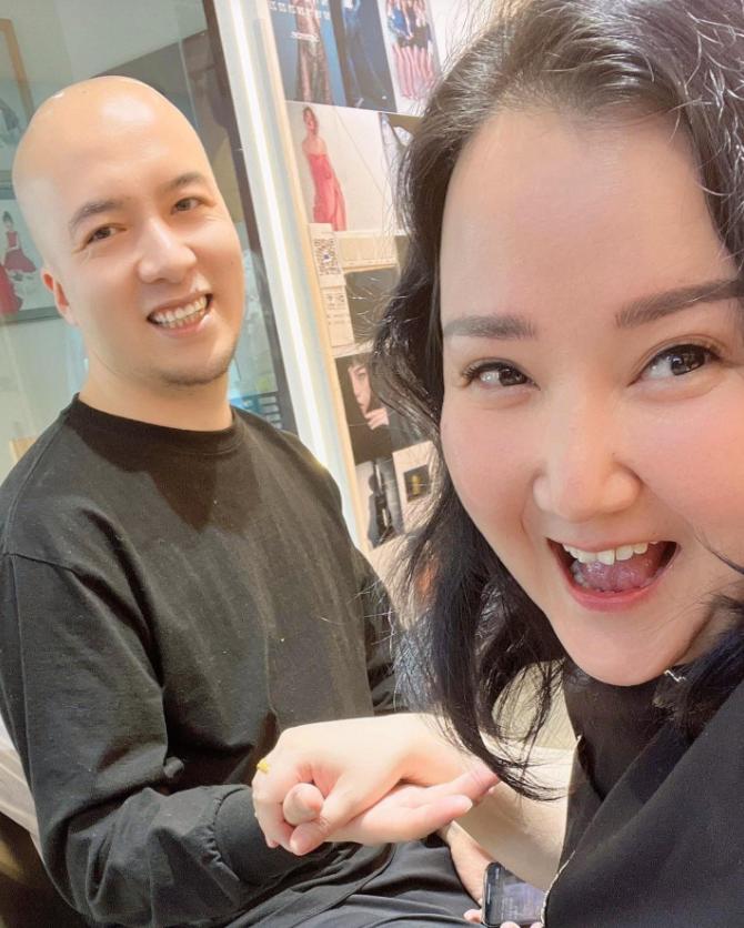 Internet celebrity "Xin Jifei" officially announced the marriage ...
