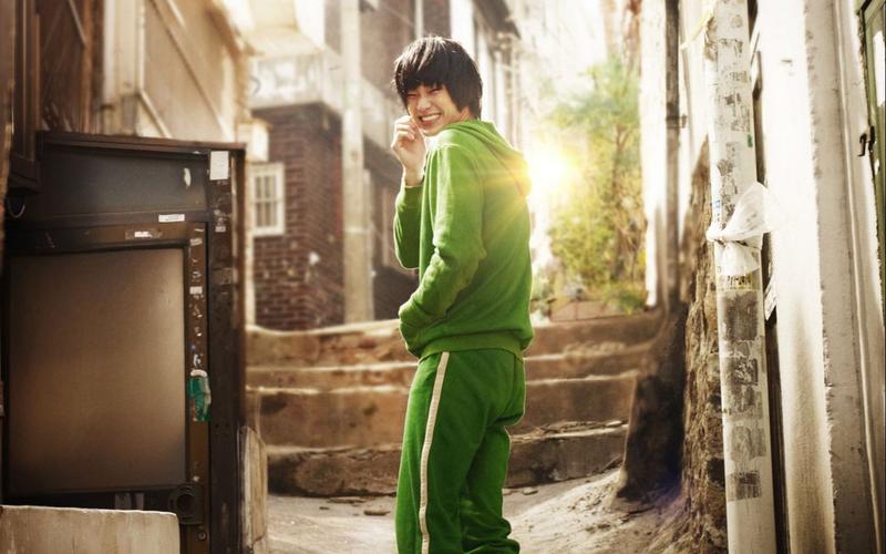 Characters in Chinese and Korean comedy movies: Which one is more ...