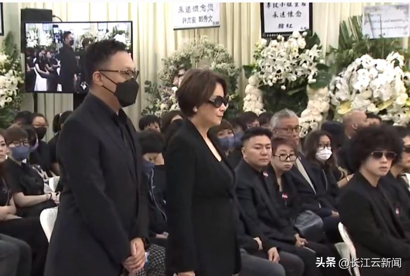Coco Lee's funeral! The eight spirit helpers bid farewell, relatives ...
