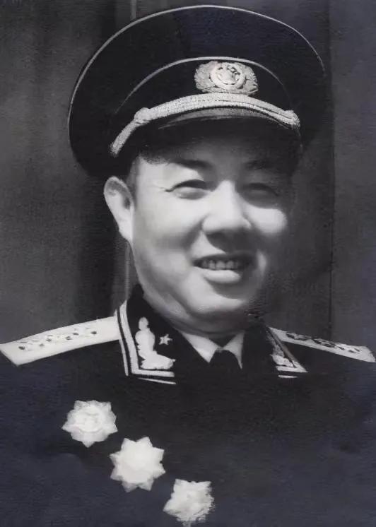 Navy political commissar - iNEWS