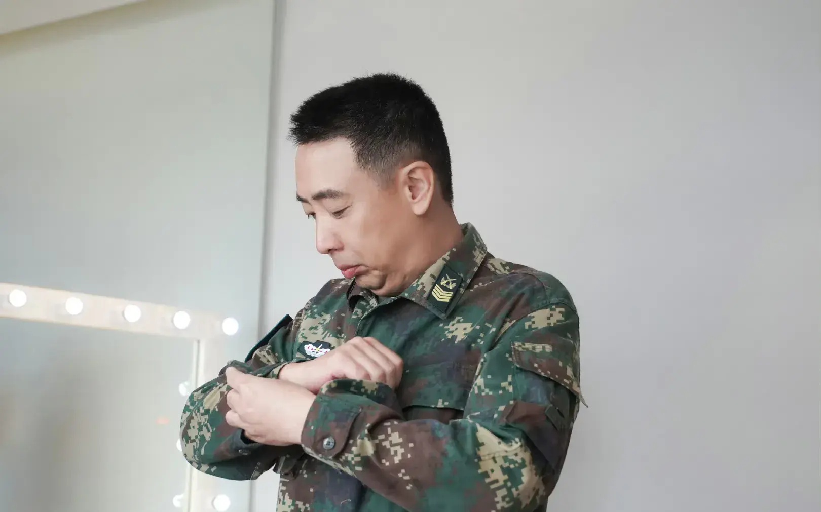 Actor Fan Lei: Married to a wife outside the industry, gave birth to a ...