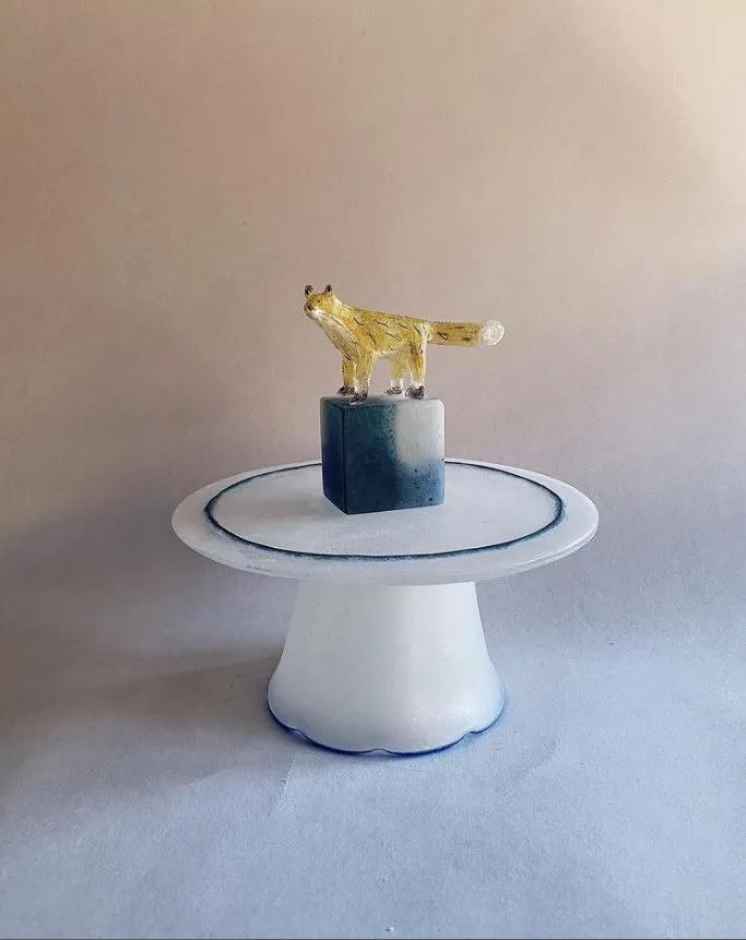 Appreciation of the fairy tale works of glass artist tomoe adachi ...