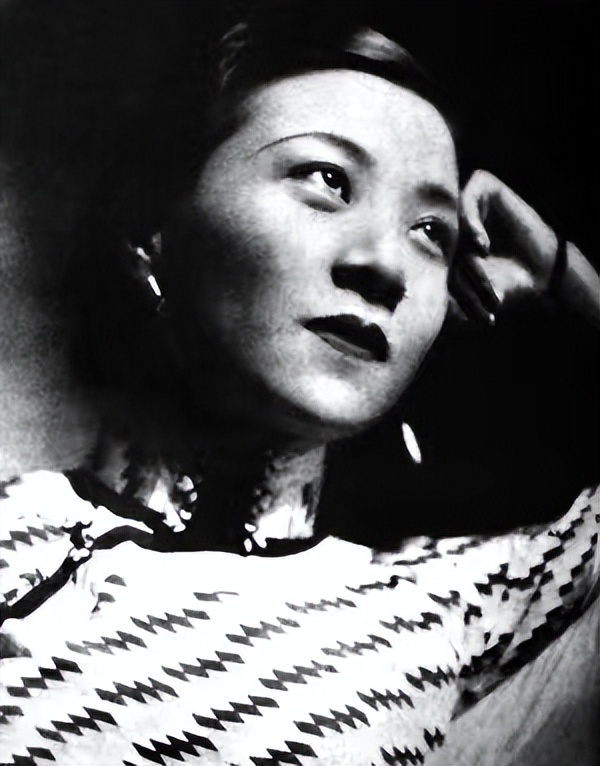 Movie star Ruan Lingyu: Life came to an abrupt end at the age of 25 ...