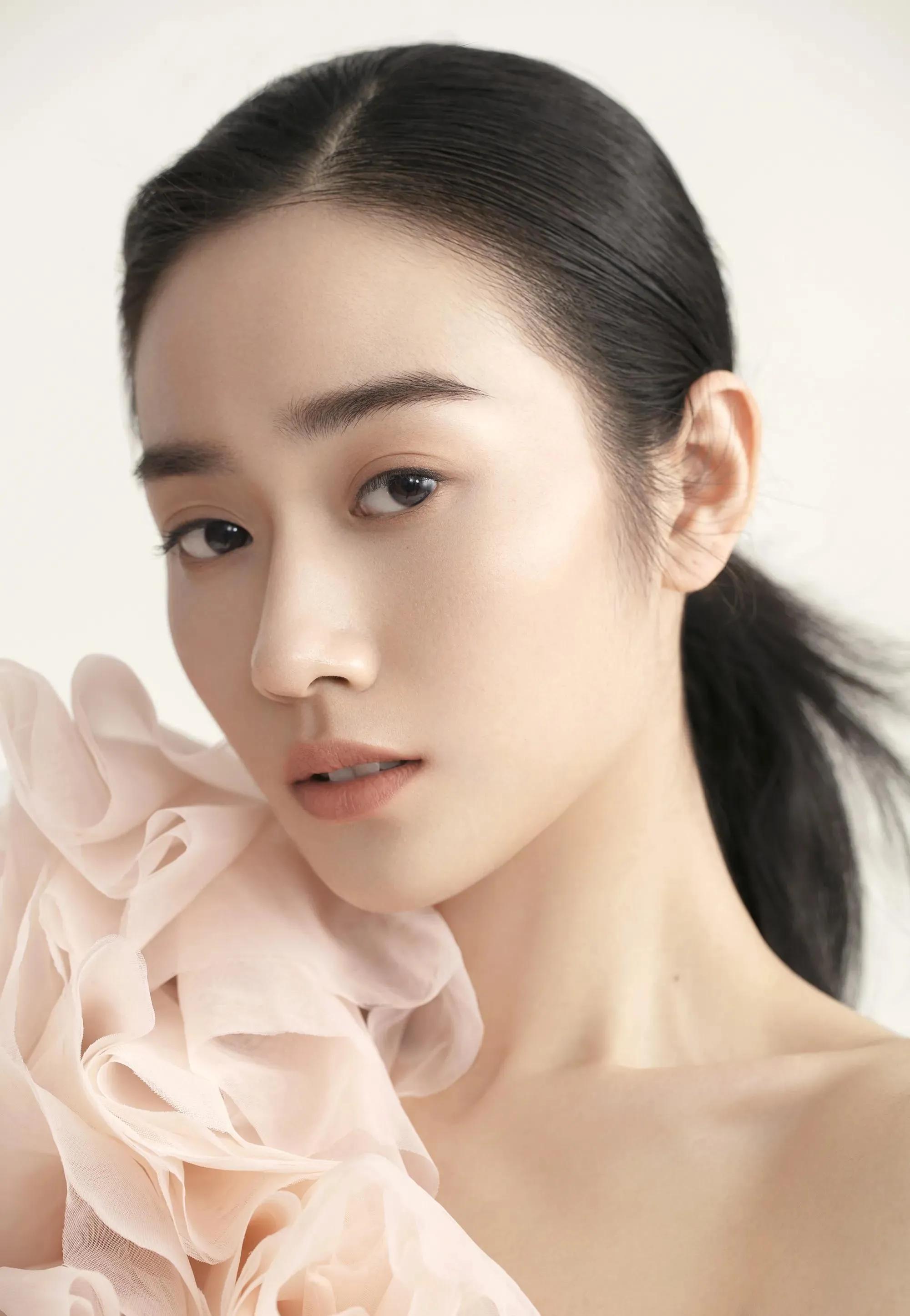 Fan Shuaiqi is so beautiful - iNEWS