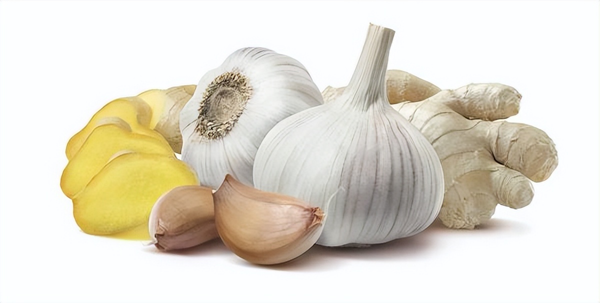 Eating raw garlic can fight cancer?Don't be funny, for these 4 types of ...