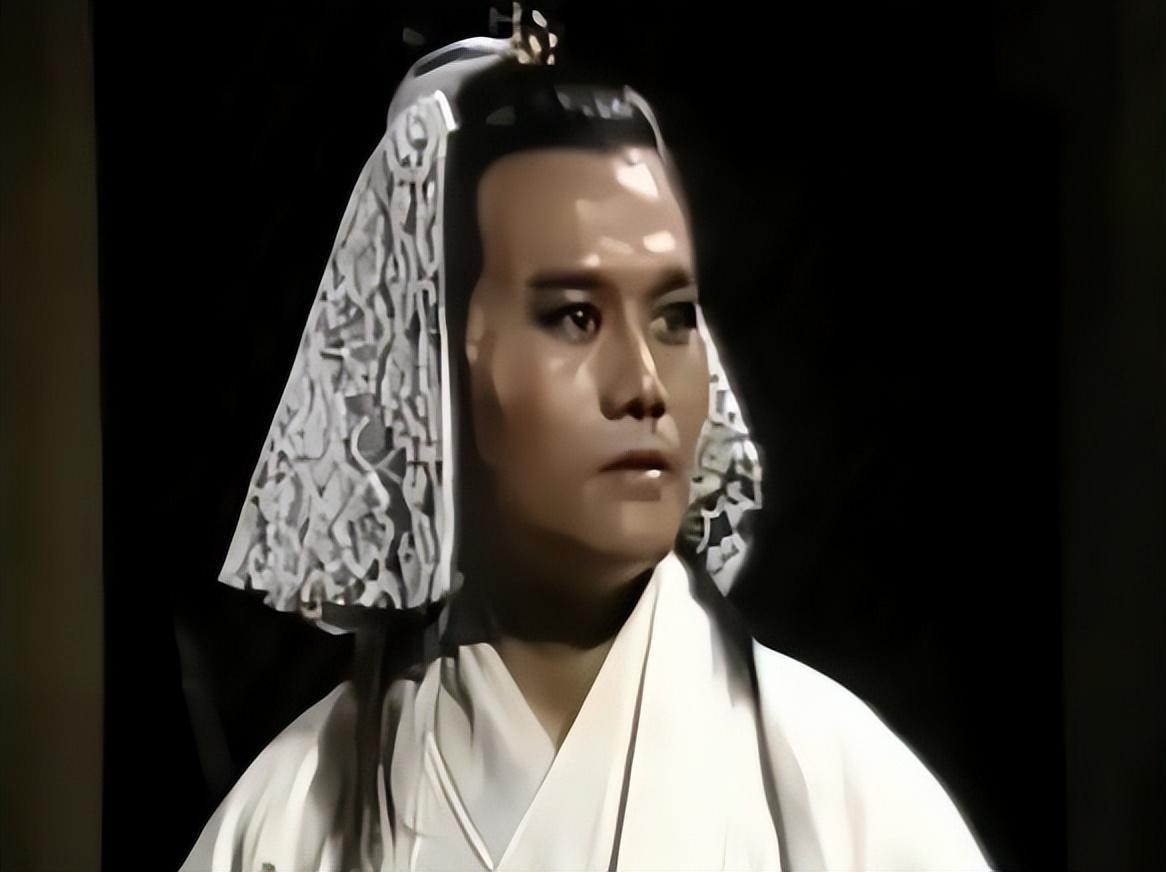 Don't play Yang Xiao forcefully, he is also playing the role of Yang ...