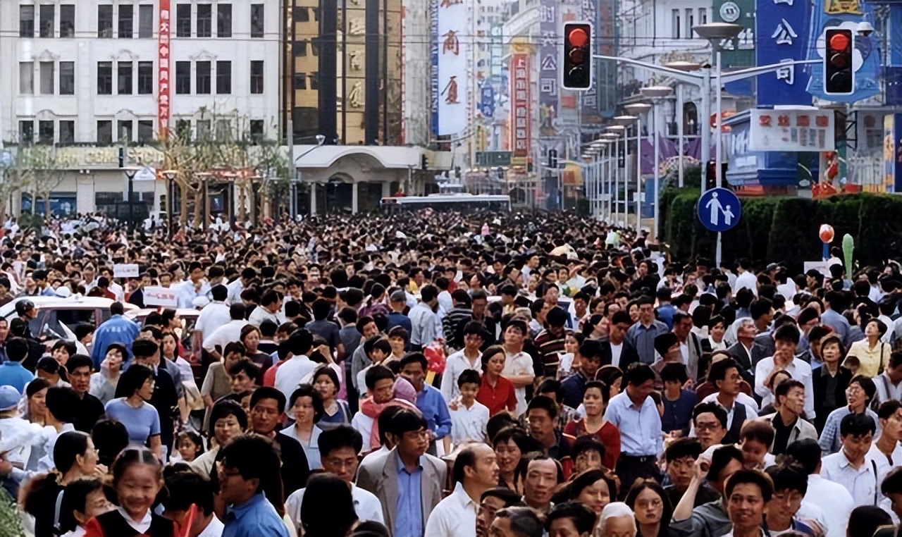 Old photos: Shanghai in 1999 before Pudong had a three-piece kitchen ...