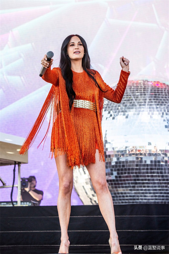 Marvel: How Coachella Valley Music Festival female singers captivate ...