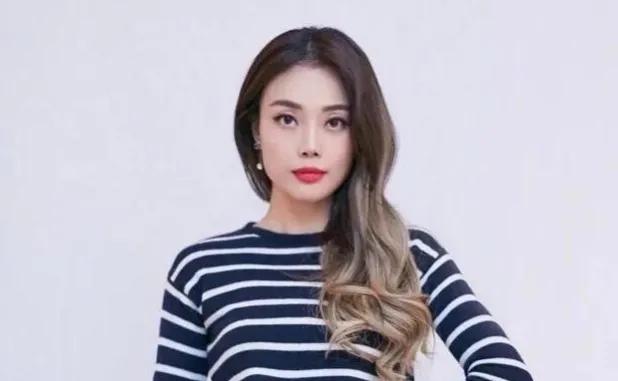 Also a Hong Kong artist, why is there such a big gap between Cecilia ...