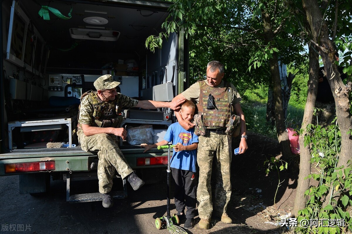 The number of countries the US has invaded in the past 30 years exceeds ...