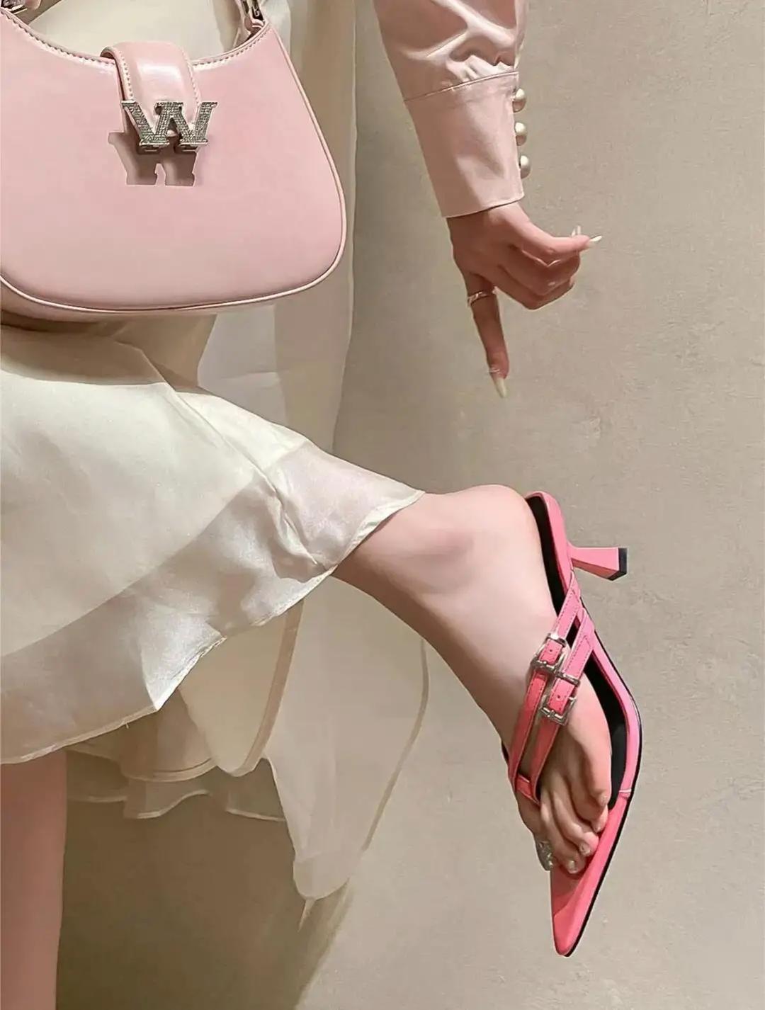 Daily work sharing - the benefits of wearing sandals in summer - iNEWS