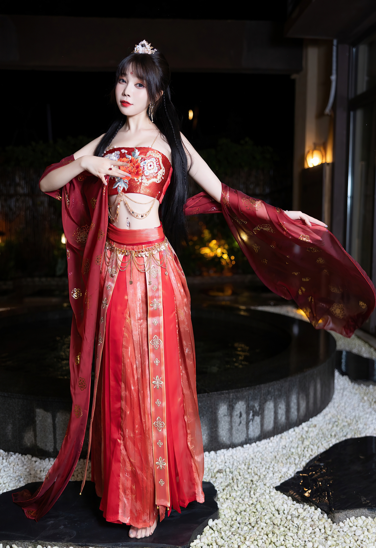 Goddess model Zhizhi dressed in an exotic red costume with ancient ...