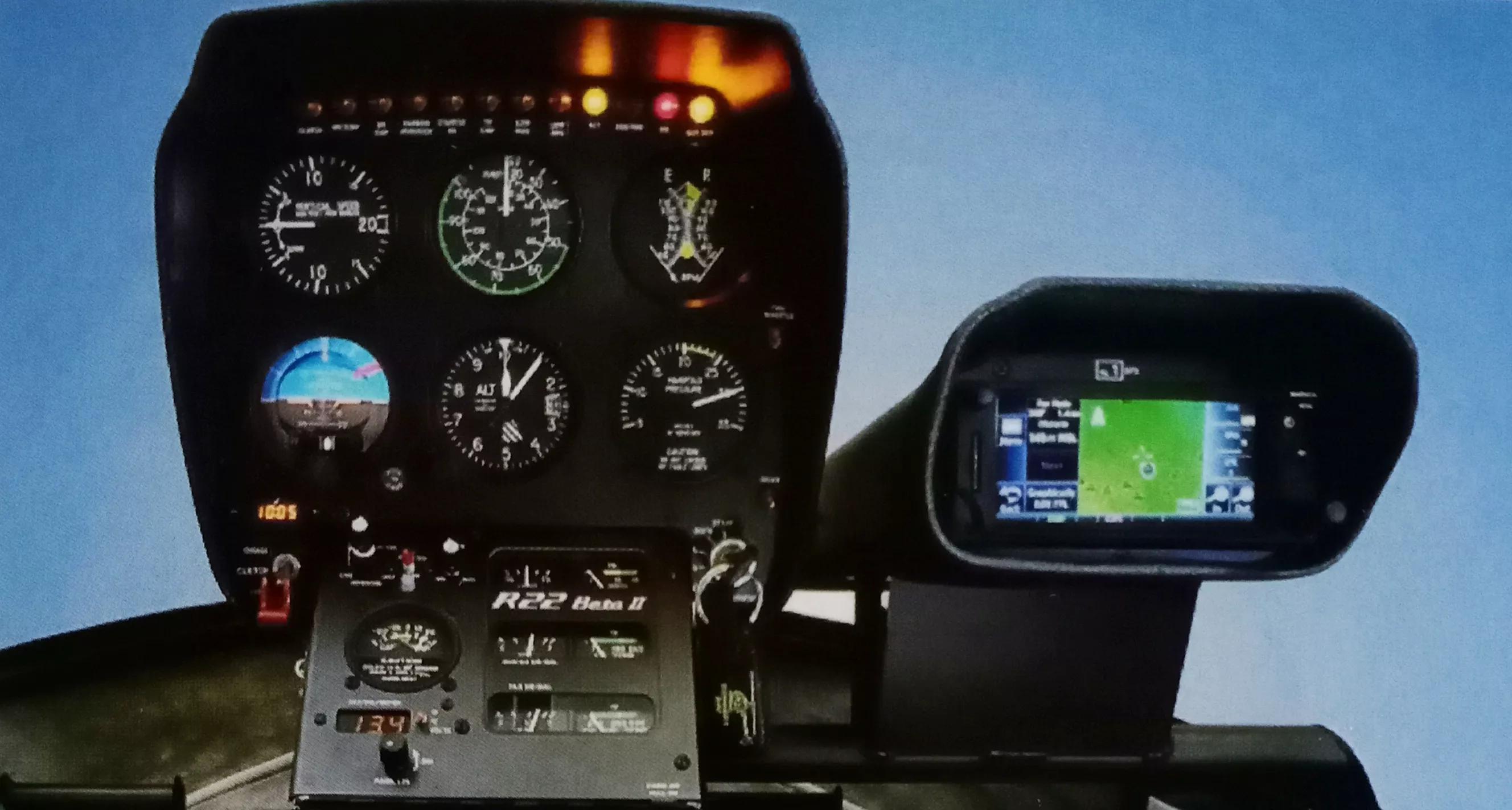 Robinson R22 Helicopter Introduction - iNEWS