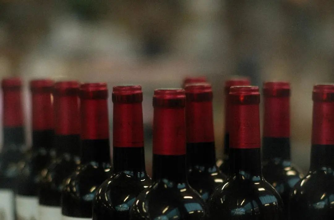 France dismantles the crime network of producing and selling fake ...