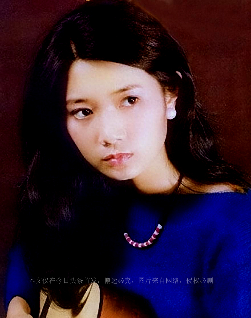 Actress Li Yun: Her mother died young, her father and uncle were both ...