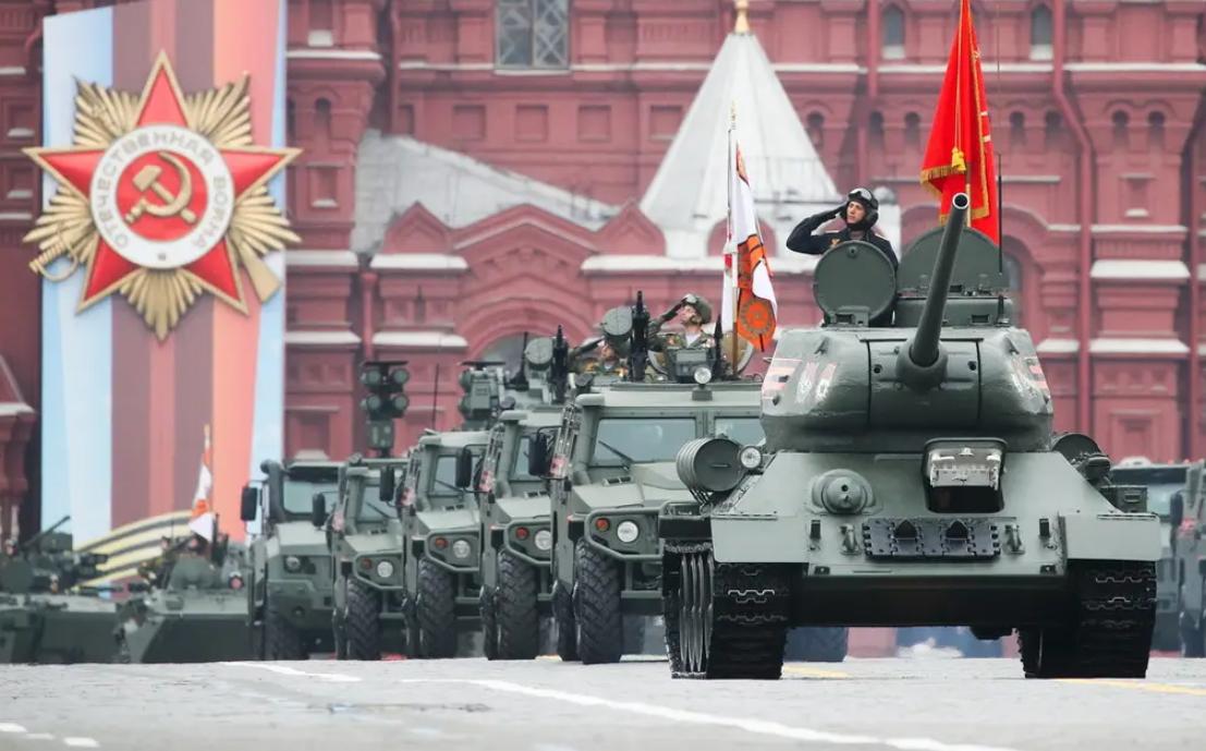 How did the T80 disappear from the Red Square military parade?The only ...