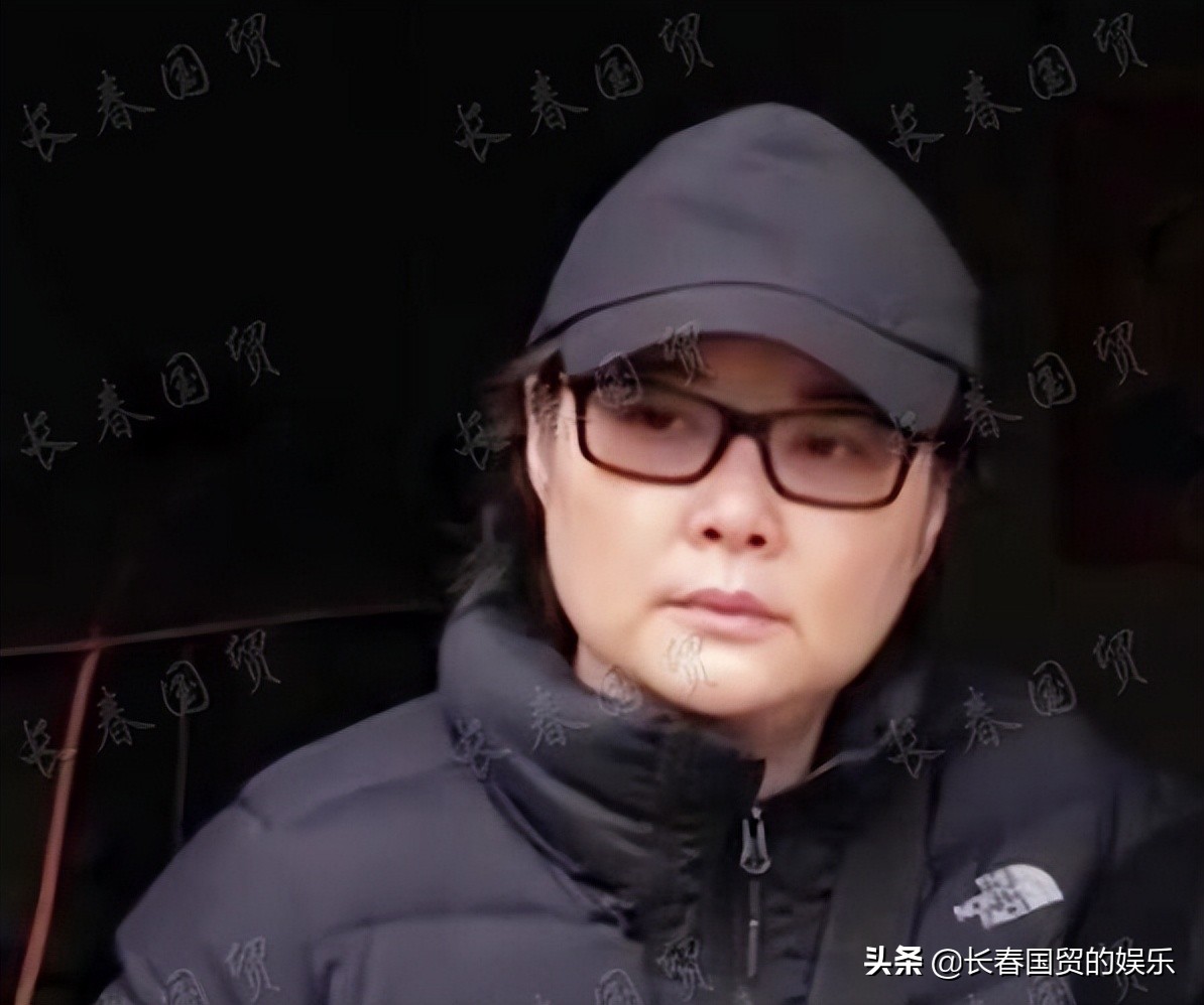 A recent photo of 50-year-old Yuan Li's makeup without makeup was ...