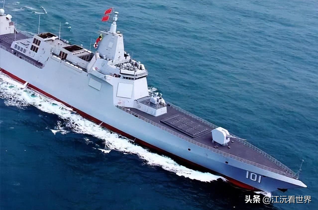 The 055 large drive is equipped with the world's strongest radar, and it can lock the target ...