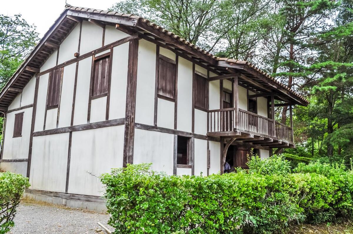 Li Jieren's Sichuan Cuisine Longmen Array (VIII): Gentle Breeze Through ...