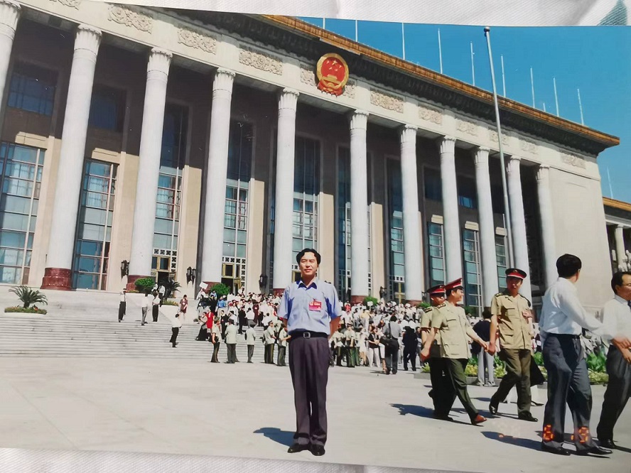 Five-star captains of China Eastern Airlines, Deng Qingfeng and Sun ...