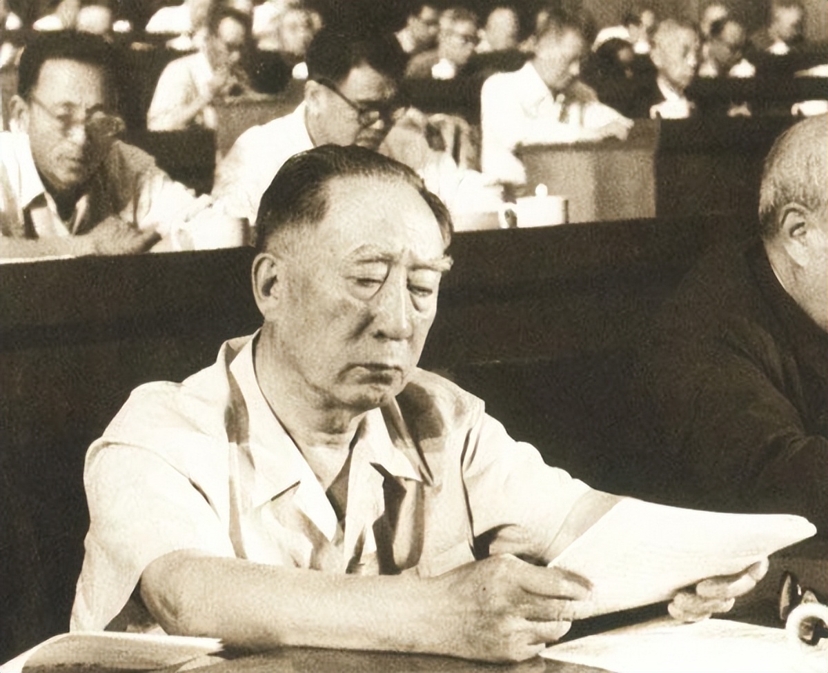 Major General Ji Shengde was taken away, and the old father asked the ...