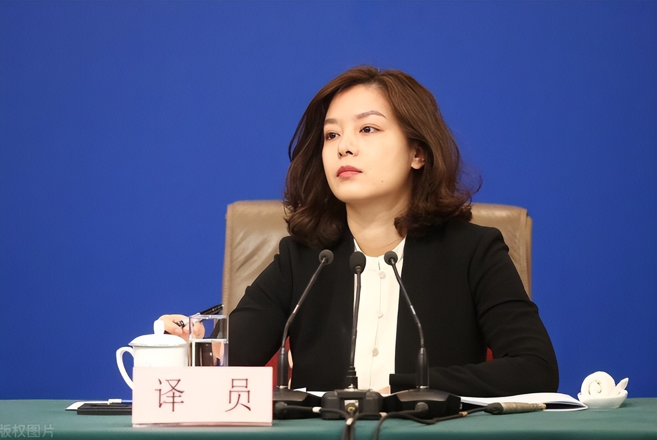 In 2021, interpreter Zhang Jing will amaze the world in 16 minutes on ...