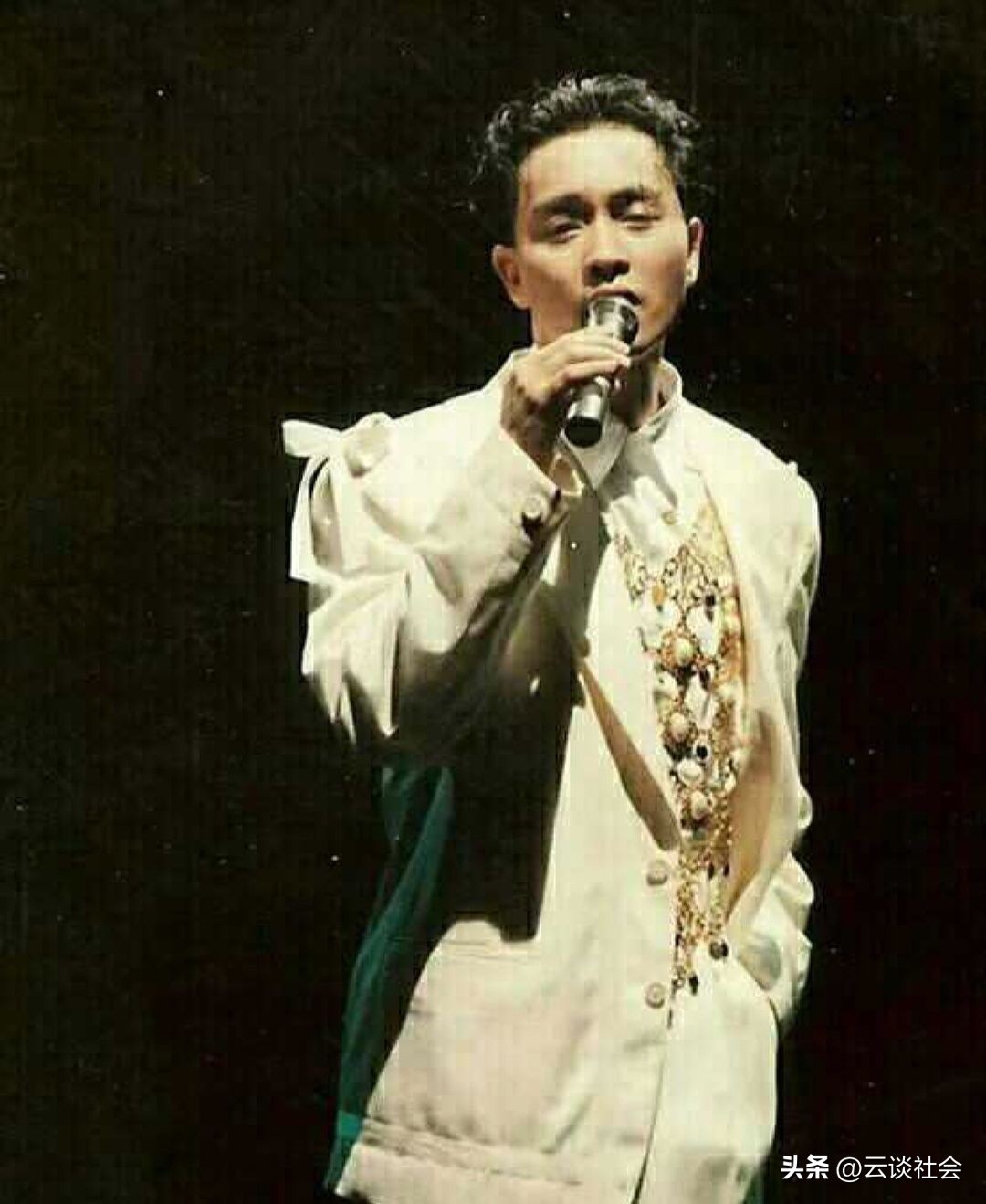 Leslie Cheung: The Legendary Music Road in the Chinese Singing World ...