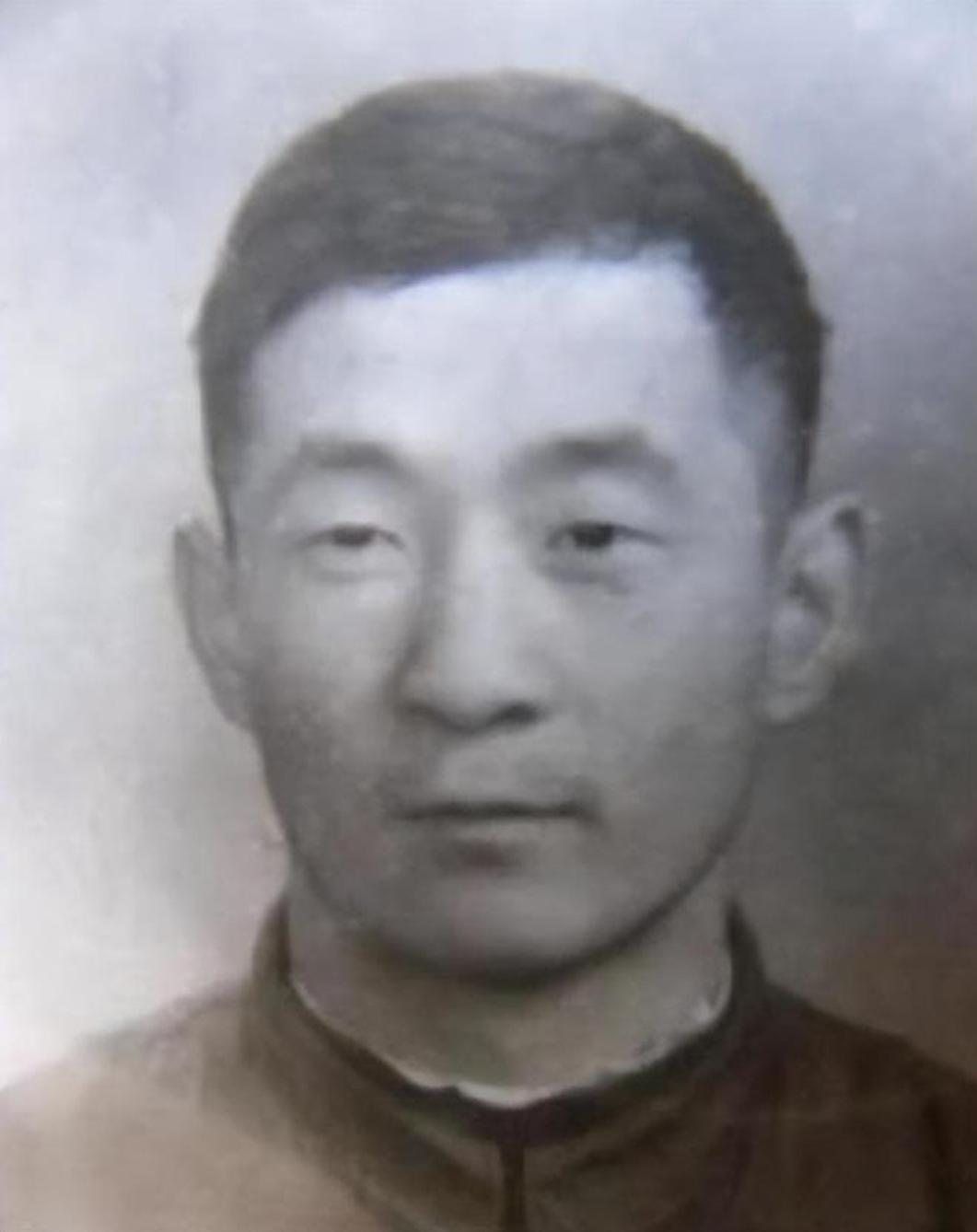 He was the leader of the "rebel faction" trained by Jiang Qing. He once ...