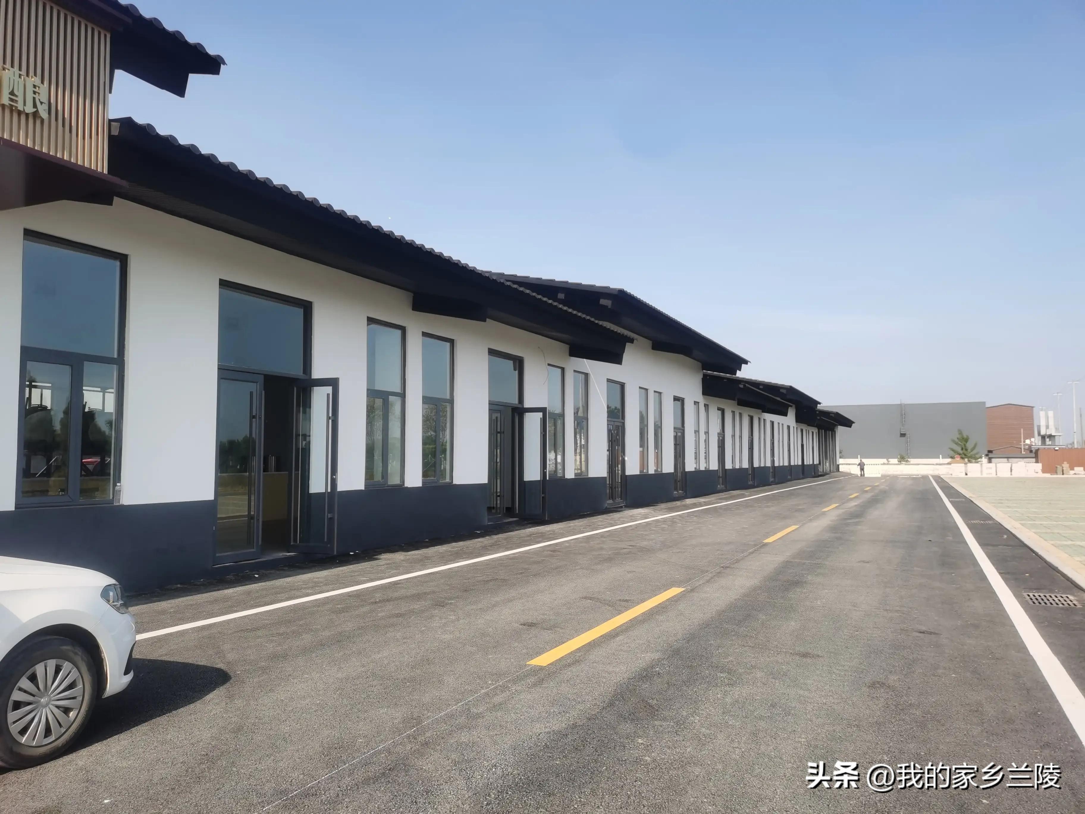 Lanling Fine Wine and the Story of Feng Qilang - iMedia