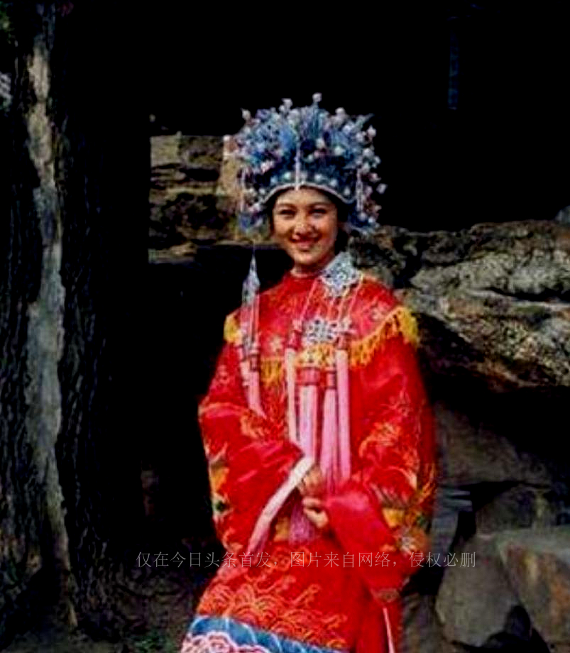 Host Wang Huan died of cancer at the age of 42. Her husband was grieved ...