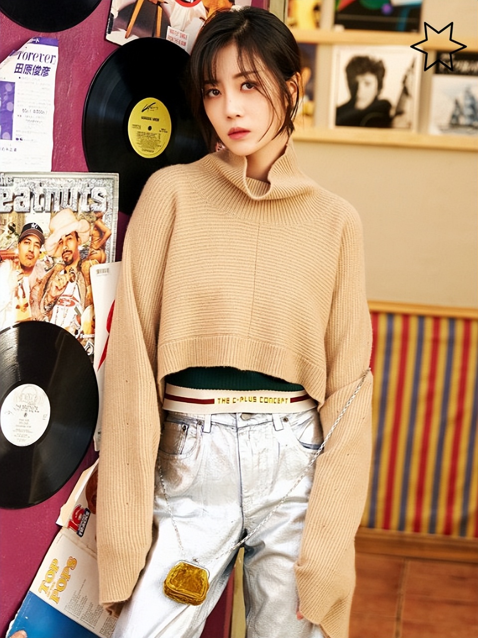 Actress clothing - Li Xirui - iNEWS