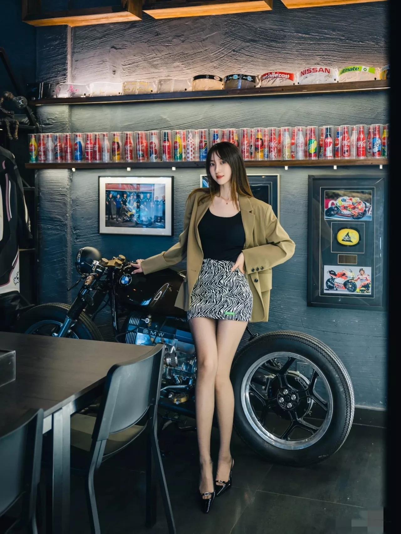 Eloquent writing and ink run through ancient and modern times - iMedia