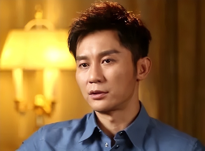 In "Let's Run", Li Chen said that Bailu Song Yuqi is a burden, which ...