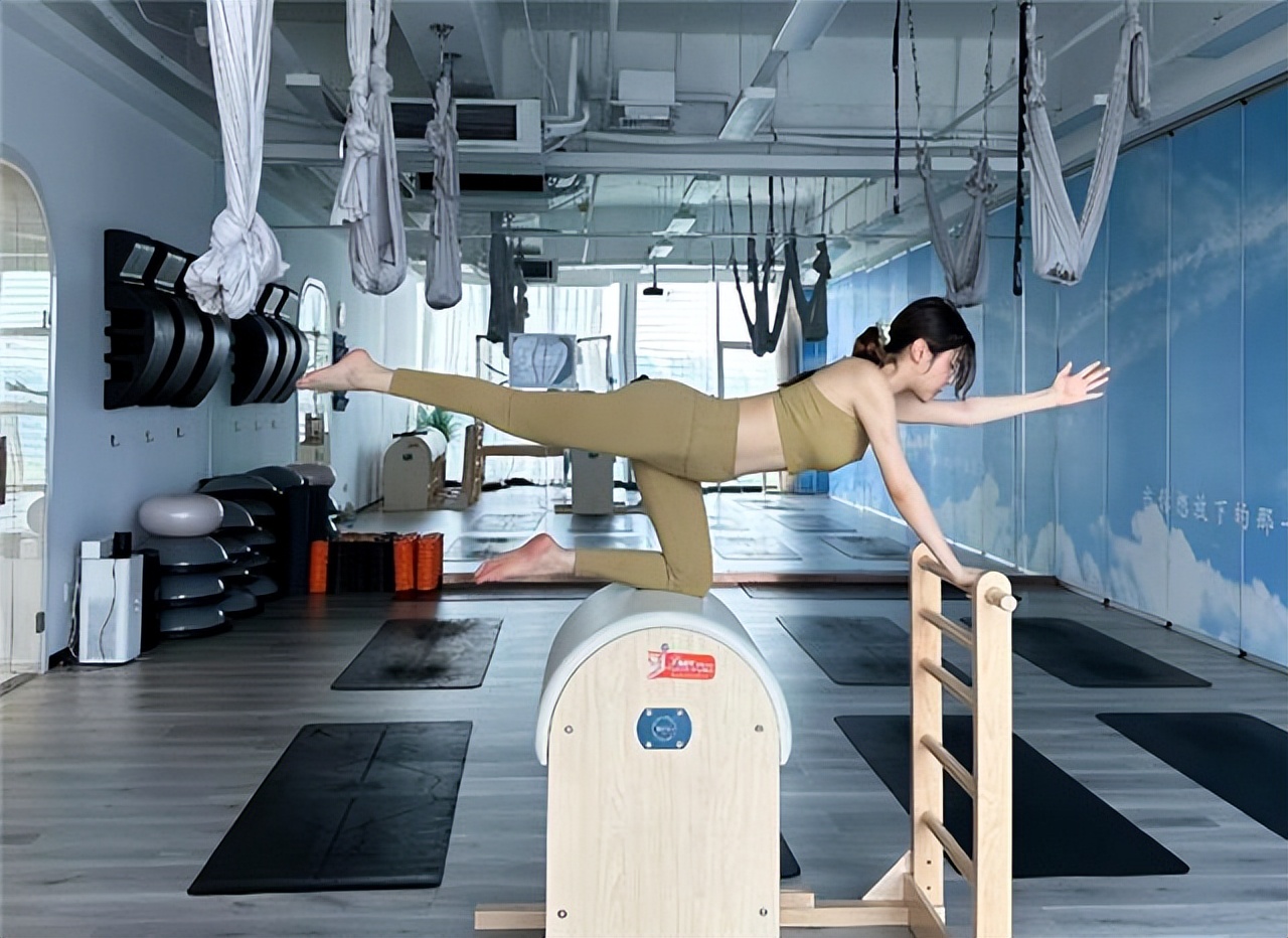 Doinb's child is nearly 5 months old, but Tang Xiaoyou's belly can't be ...