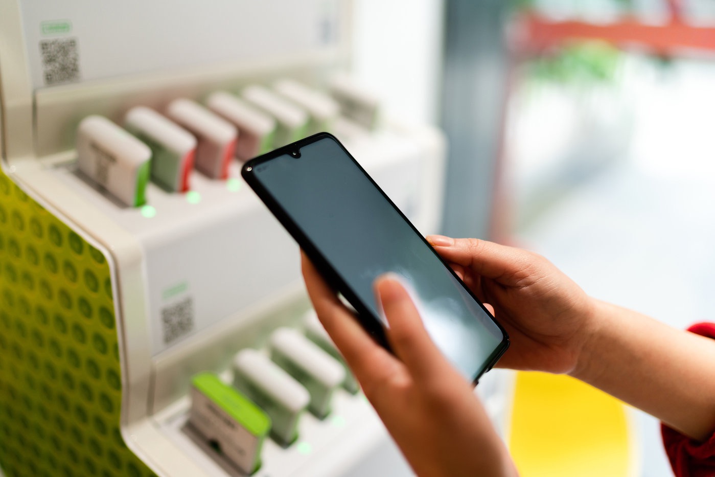 Shared charging treasure 4 yuan an hour?The sharing economy is finally ...