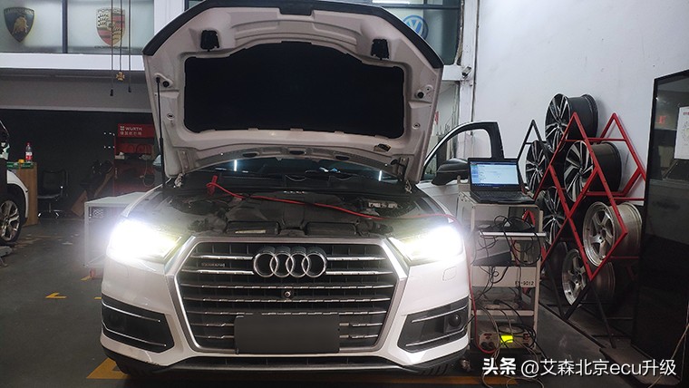 Steady and elegant 3.0T Audi Q7 Brush ECU to improve power hysteresis more perfect - iNEWS