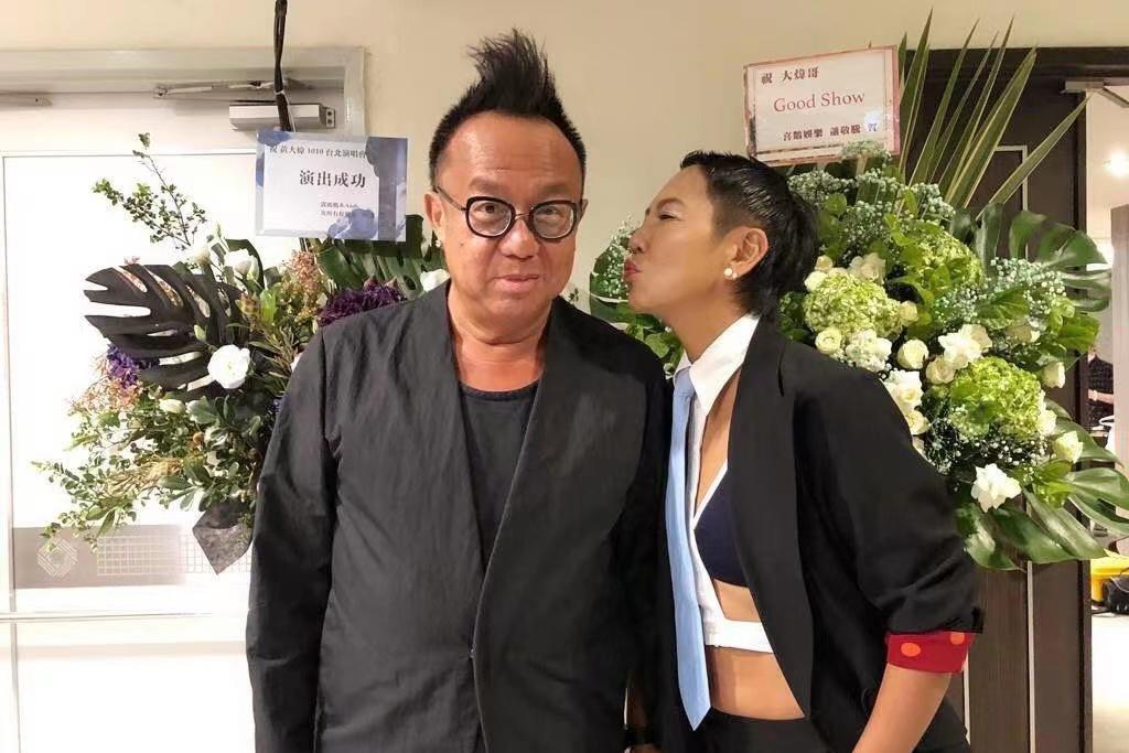 Singer Huang Dawei was exposed to heart failure and was sent to the hospital, and the agent's ...