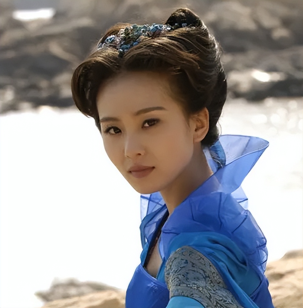 Can you recognize three of these photos of first-line actresses who ...