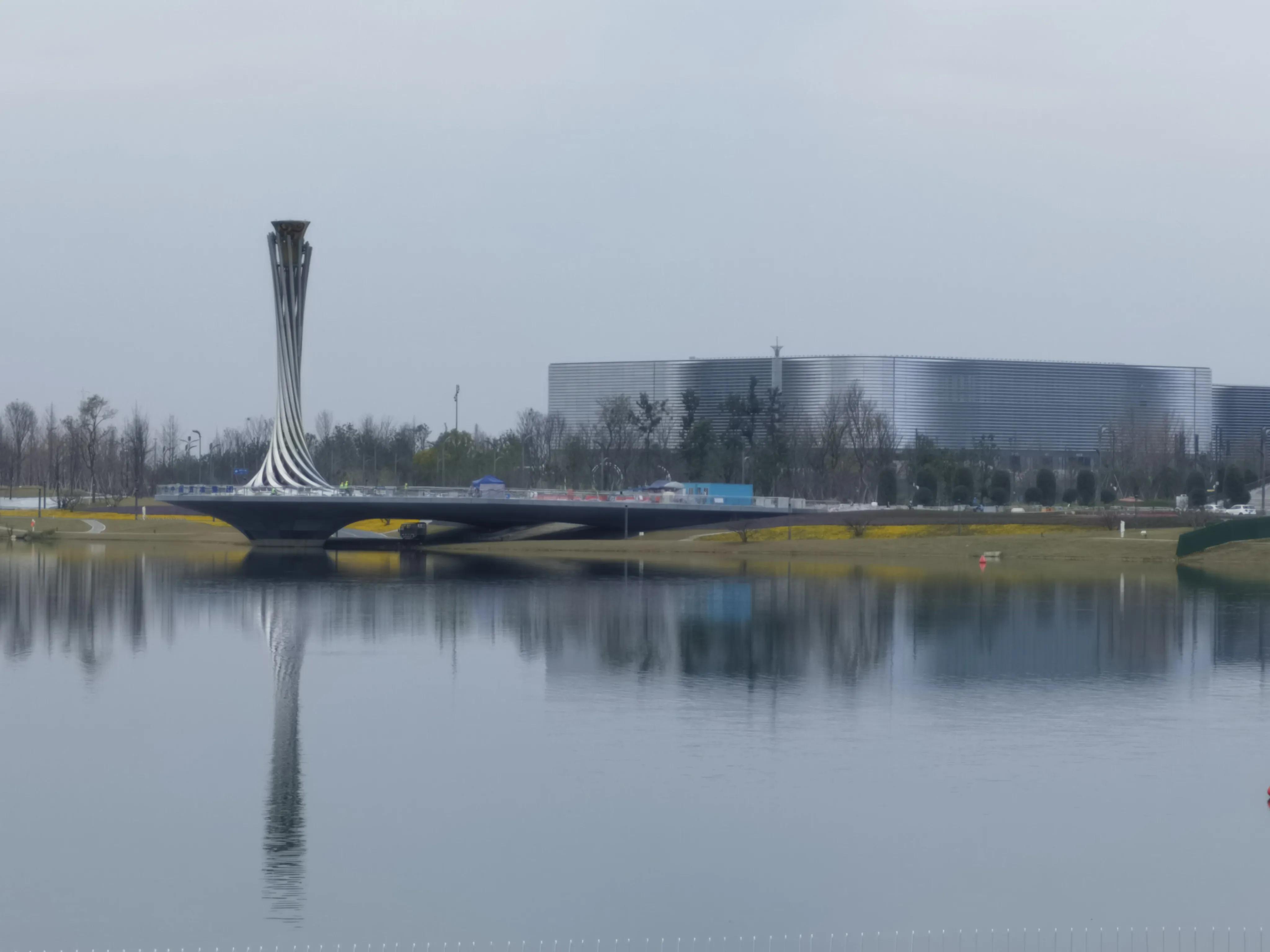 Walk into Chengdu Universiade Sports Park-Dong'an Lake Park - iNEWS