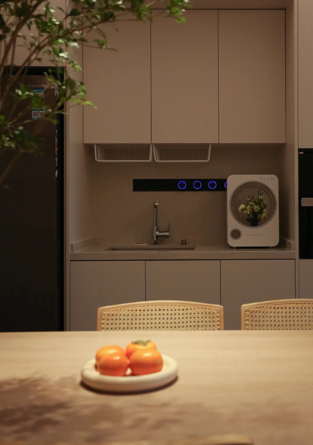 130 square meters of three-bedroom to two-bedroom, taking into account ...