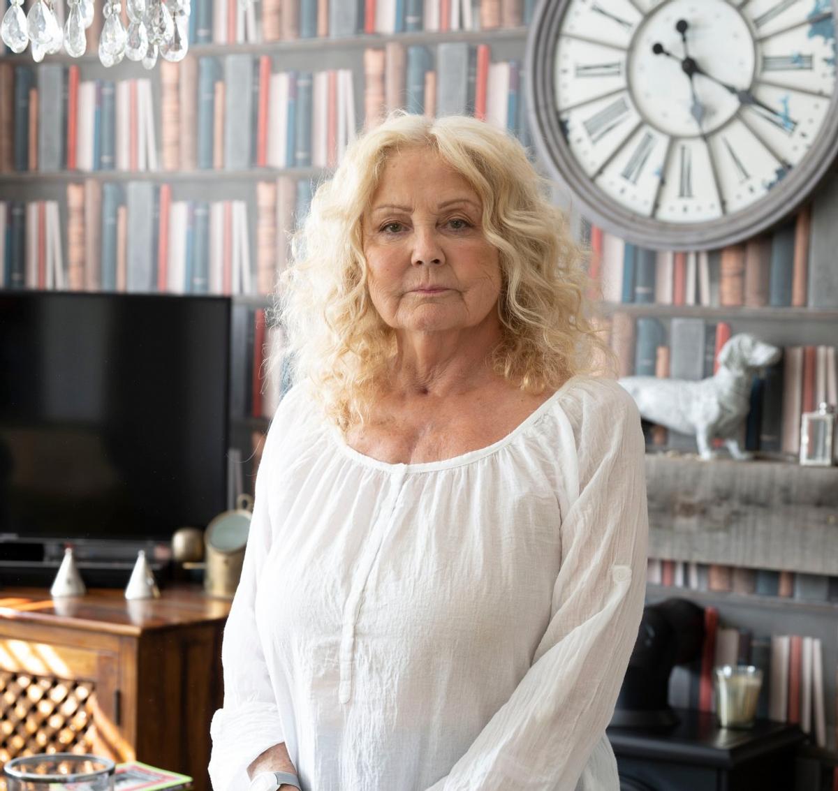 The Real Reason Katie Brought Hugh Hefner to My Hotel Room - iNEWS