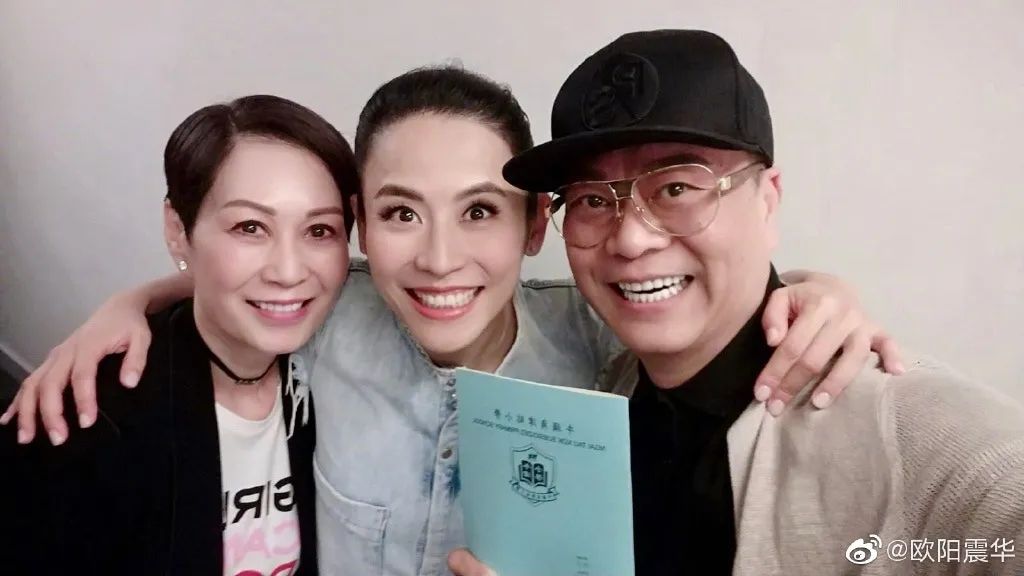 63-year-old TVB "Ratings Lucky Star" married the granddaughter of the gambling king for the ...