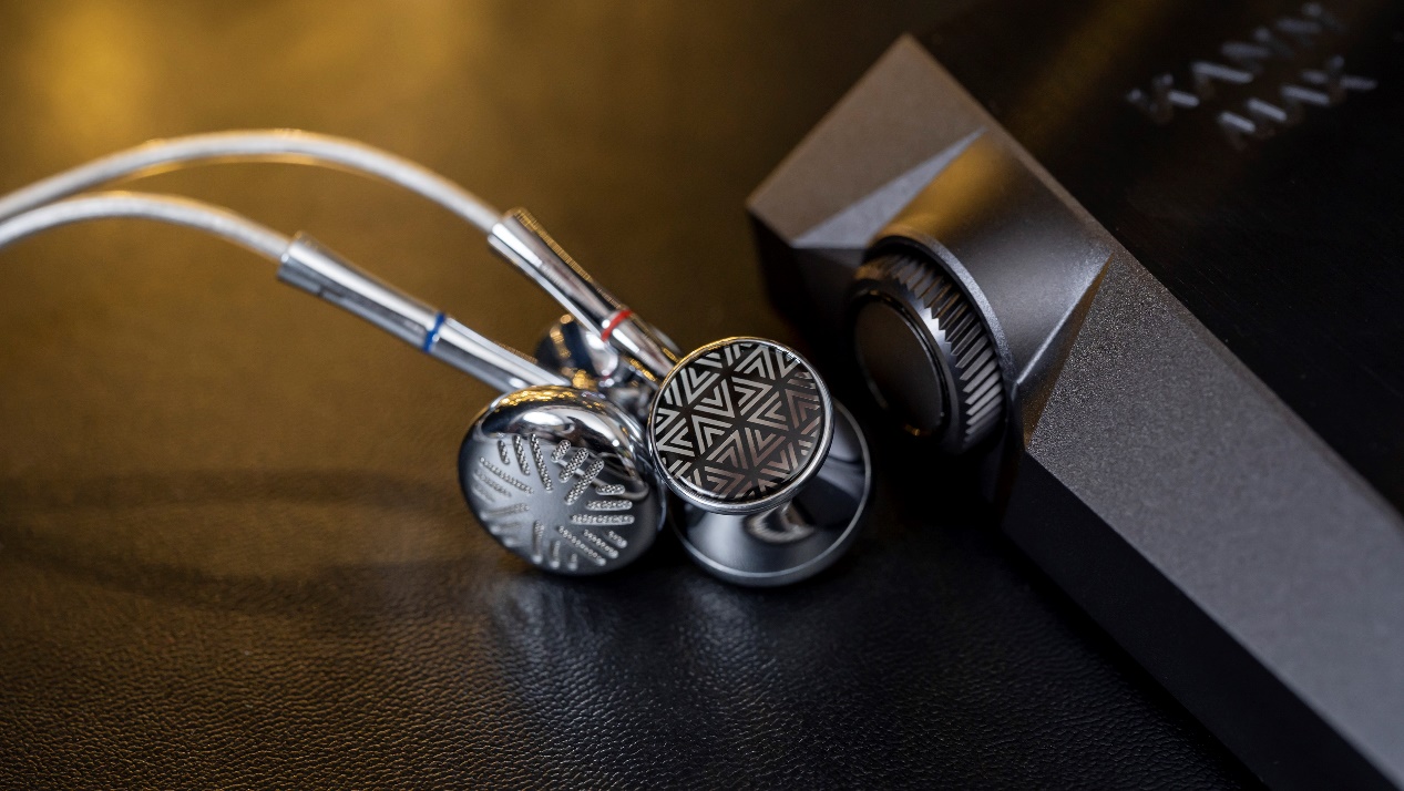 FiiO FF3 Flat Head Earbuds Review - iNEWS