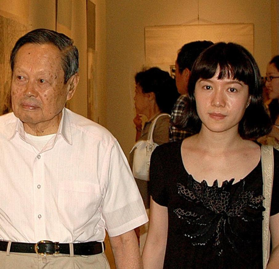 Weng Fan wrote a farewell poem with tears, confessing why he married ...
