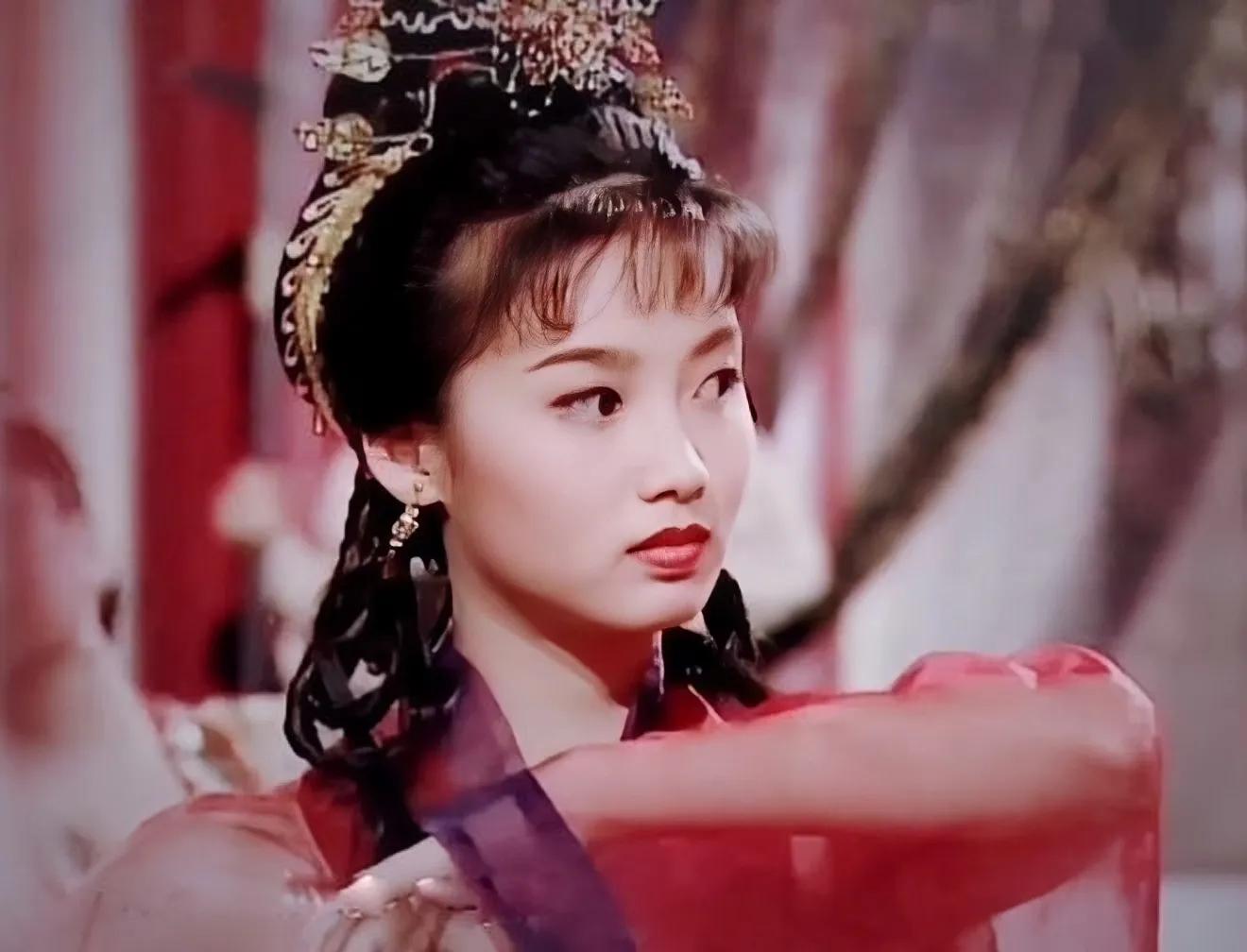 Huang Xiaoyan: "The Southern Emperor and the Northern Beggar" made the ...