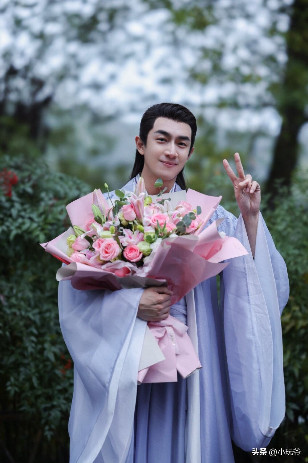Zhao Liying and Lin Gengxin form the CP of the Xianxia drama again. You ...