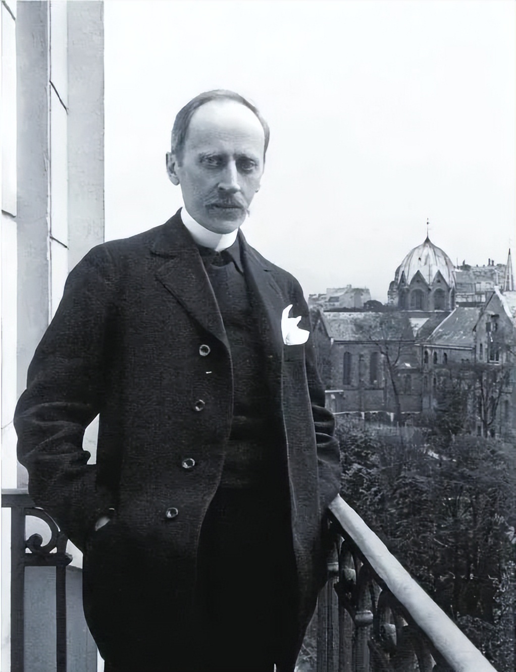 The same life on January 29: Romain Rolland, there is only one kind of ...