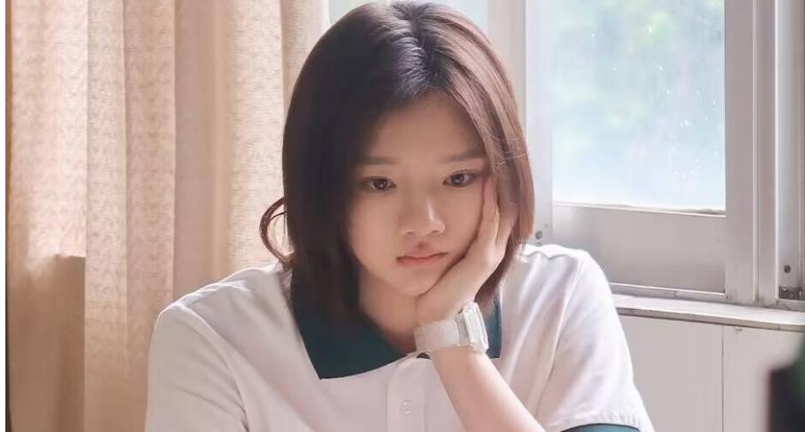 "The Days of Chasing Light": The female class leader is the most ...